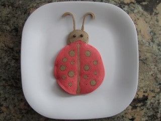 Ladybug Pancakes – Fun Party Food – Edible Crafts