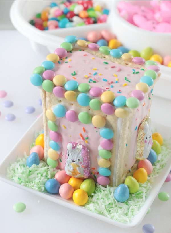 Easy Pop Tart Easter House – Edible Crafts