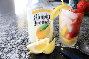 20 Lemonade Sweets For The Summer – Edible Crafts